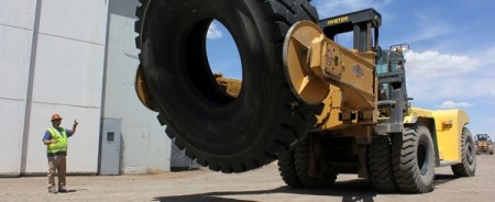 Reachstackers & big forklifts | Tito Lifttrucks | Hyster Tire Handler