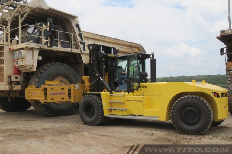 Reachstackers & big forklifts | Tito Lifttrucks | Tire Handler for the ...